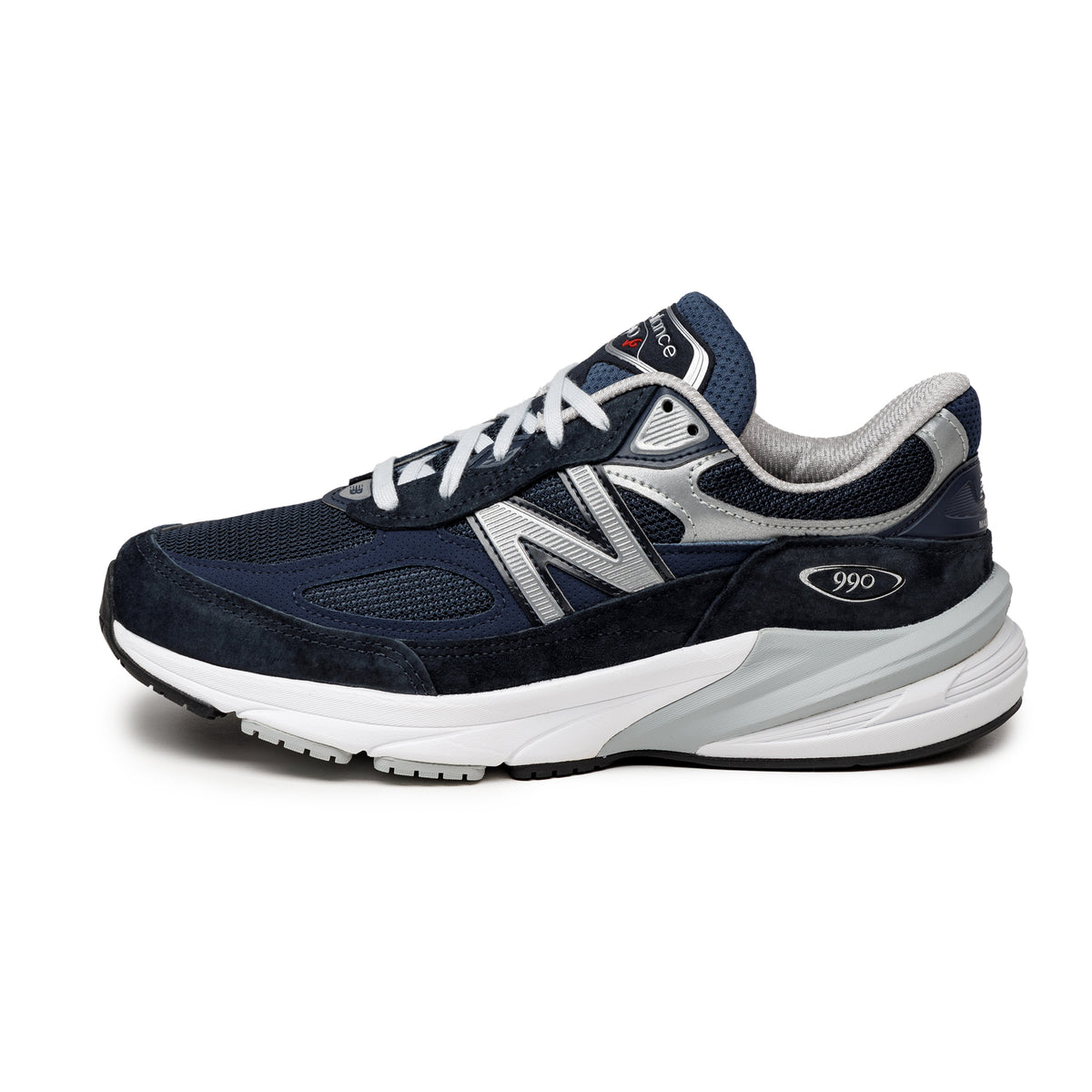 New Balance M990NV6 *Made in USA* – buy now at Asphaltgold Online Store!