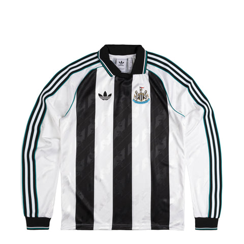 Adidas - buy online now at Asphaltgold!