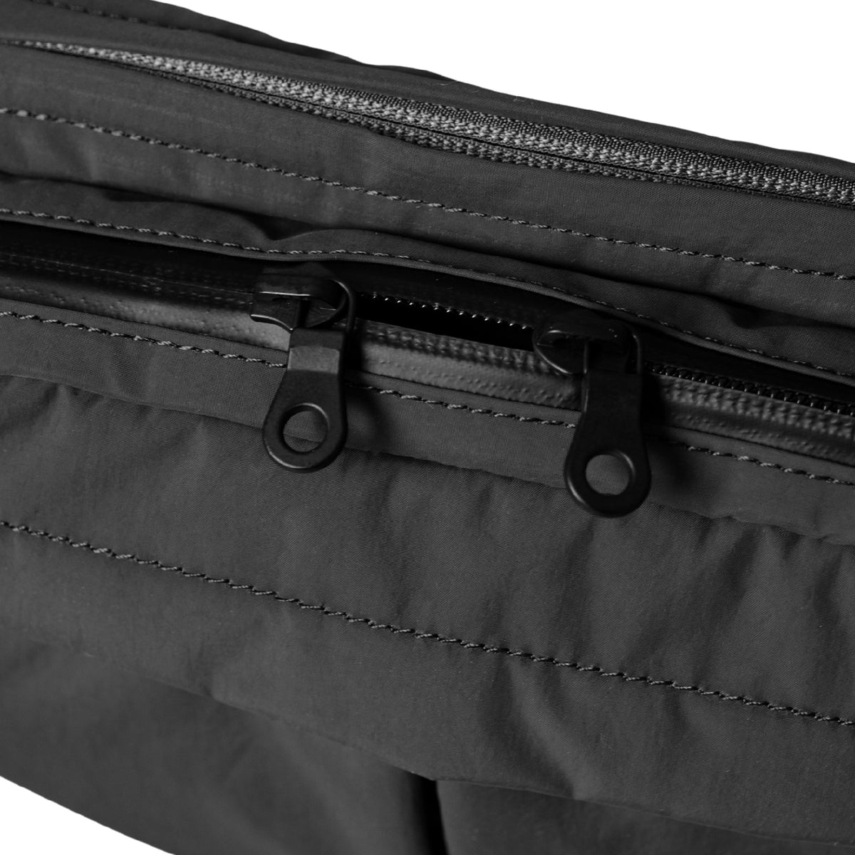 Mazi Untitled Tripper Bag 01 | Accessoires » Buy online now!