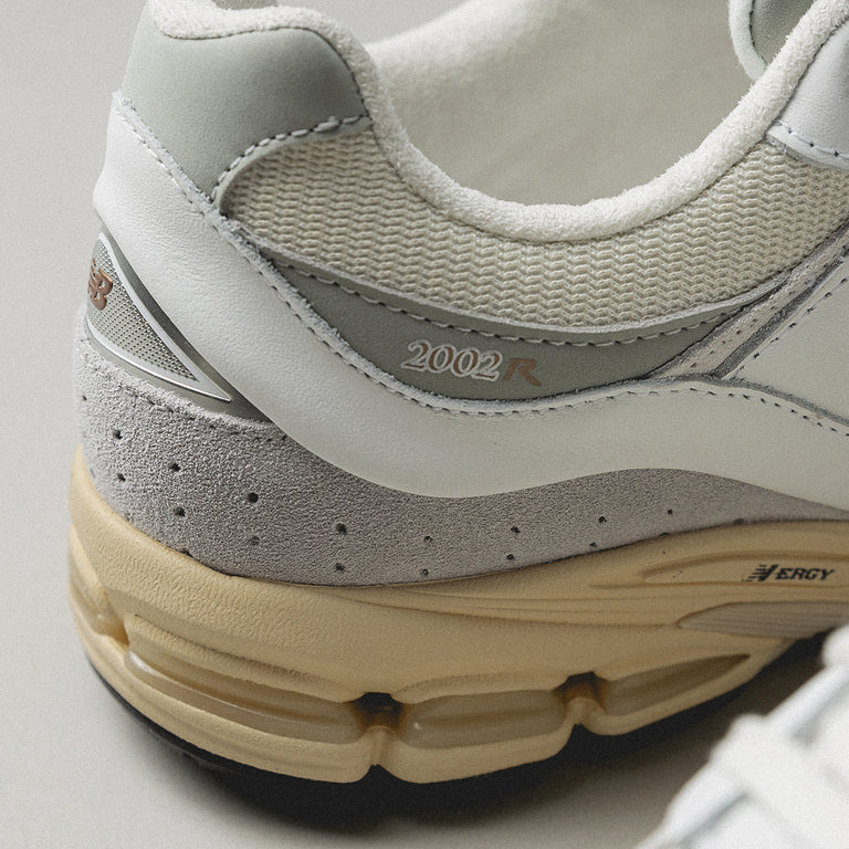 New Balance M2002RIA Sneaker » Buy online now!